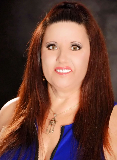 Kristy Lee Entertainment | Vocalist / Entertainer