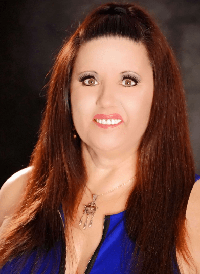 Kristy Lee Entertainment | Vocalist / Entertainer